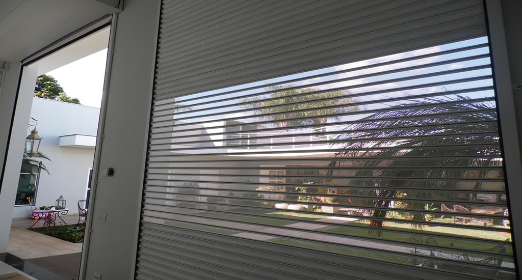 Porta de Aço Automática de máxima qualidade em Alumínio - Ingá Portas